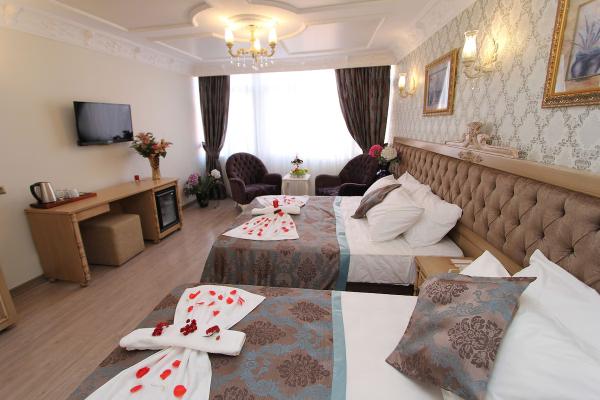 Apple Tree Hotel | Jolly