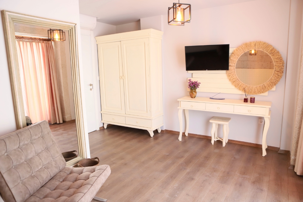 Lulu İnn Çeşme - Jolly