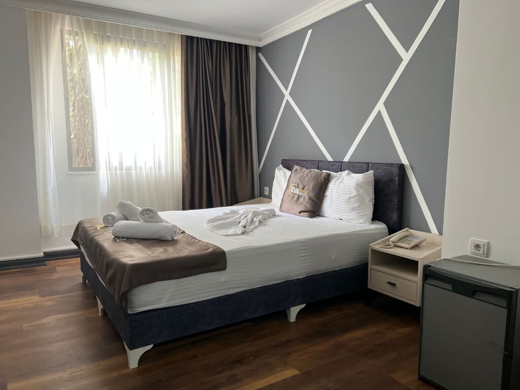 Eva Hotel | Jolly