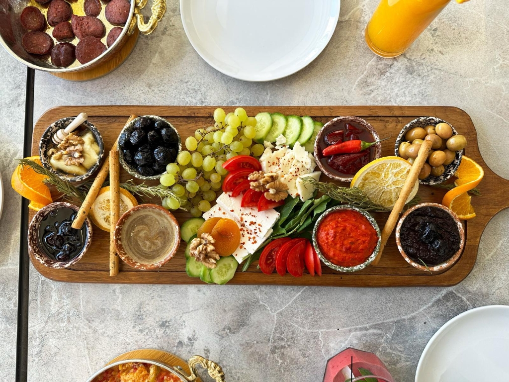 Marina Lora Sığacık | Jolly