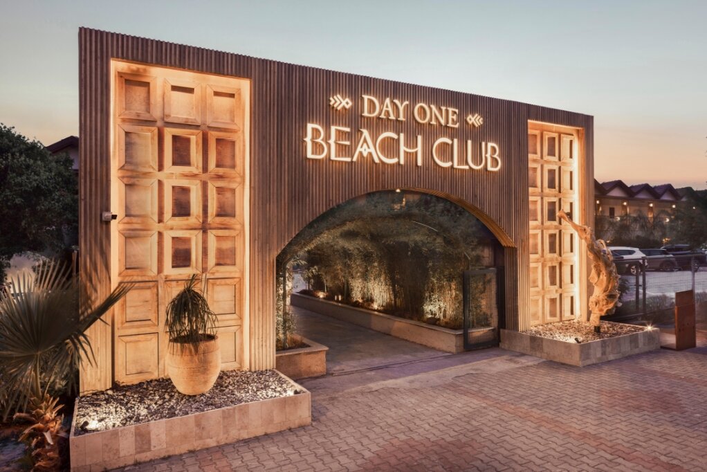 Day One Beach Resort & Spa | Jolly