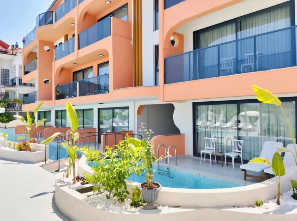 Lina Life Fethiye | Jolly